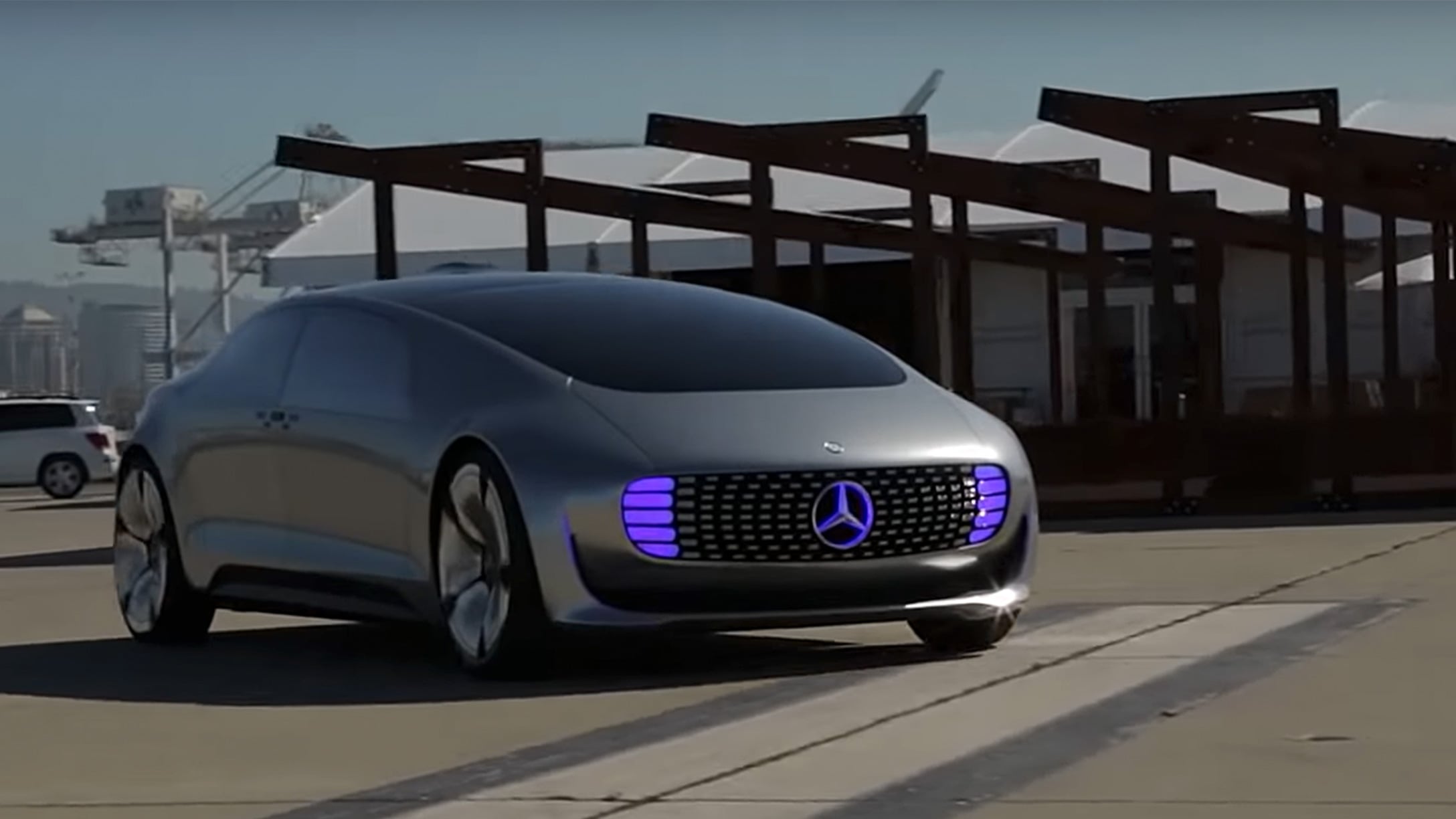 Mercedes Benz Self Drive Mercedes Benz Presents Self Driving New S500